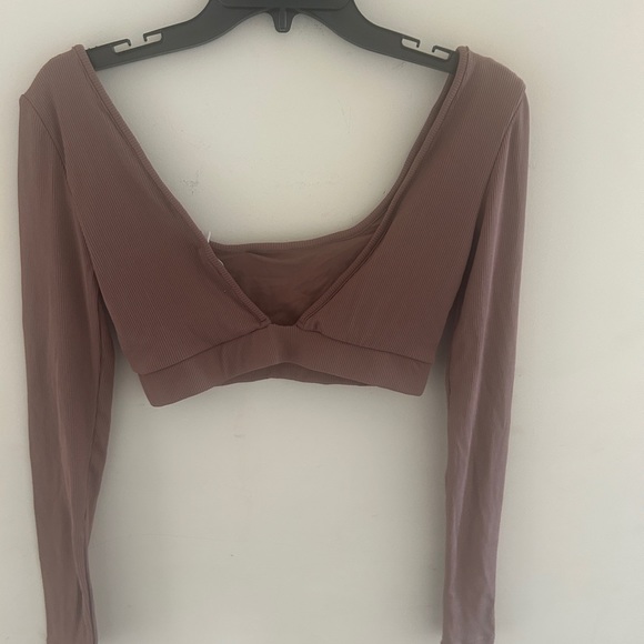 Glassons | Tops | Nwt Long Sleeve Crop Top | Poshmark